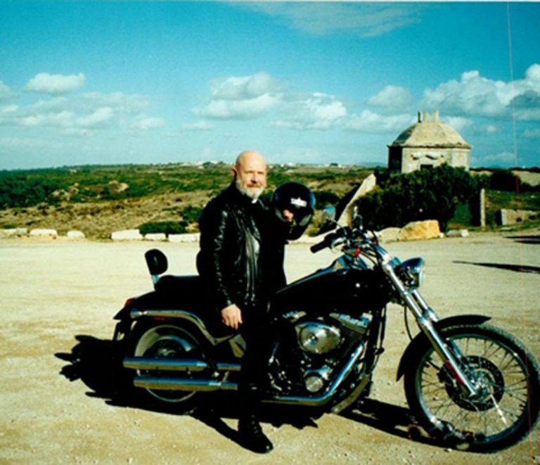 Interview with Lionel Fanthorpe, Paranormal Investigator – Vamped