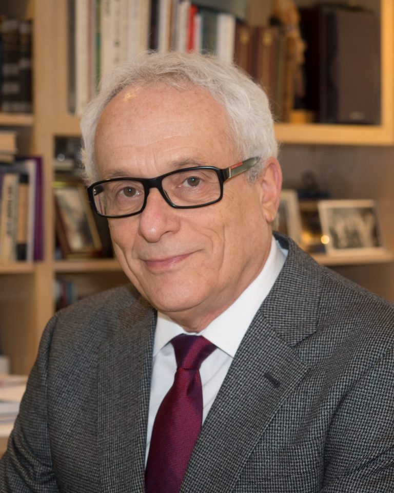 All the Gory Details: Dr. Tomas Ganz Discusses Blood Drinking – Vamped